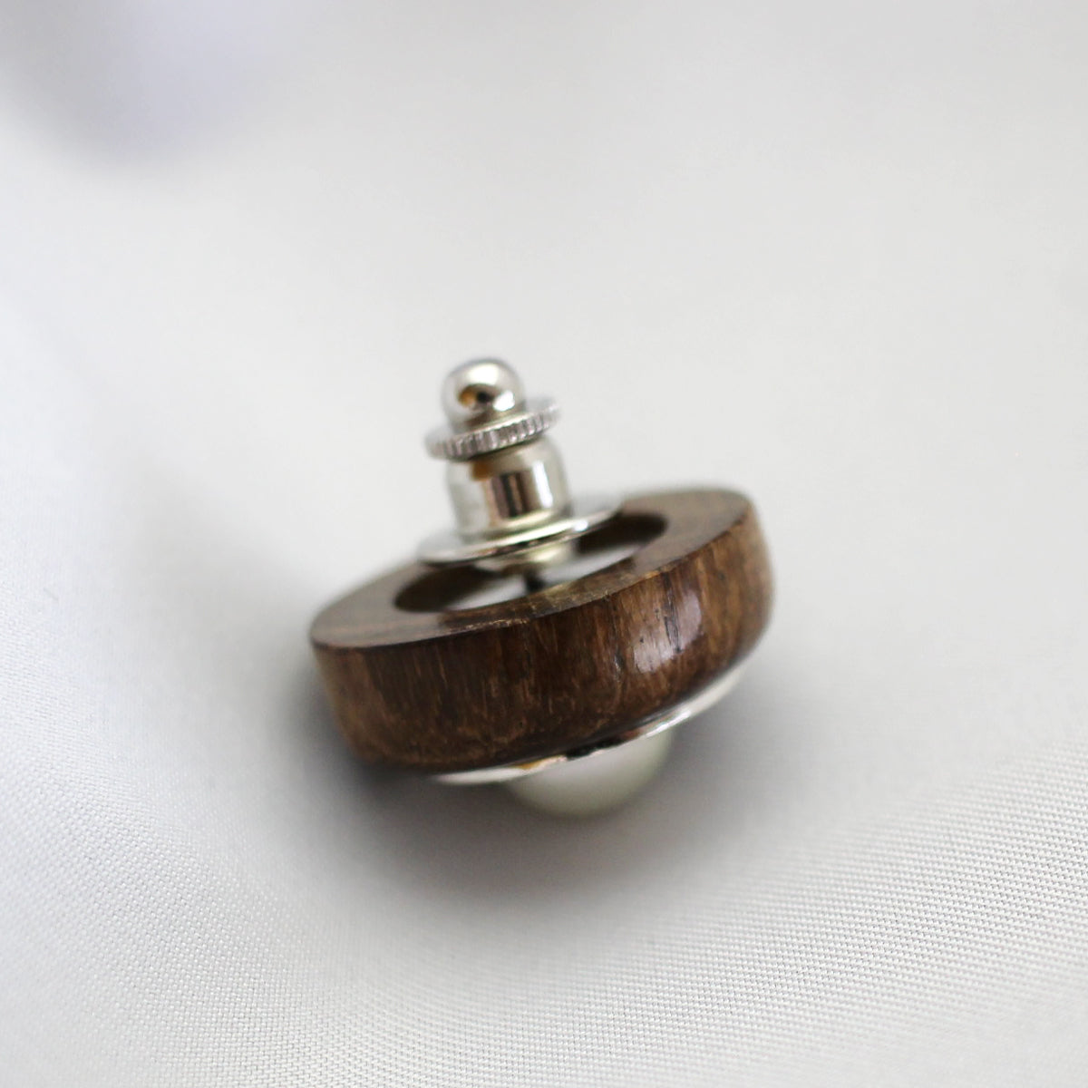 SexyGear22 “Planet” pin brooch – Yamashita-Pearl